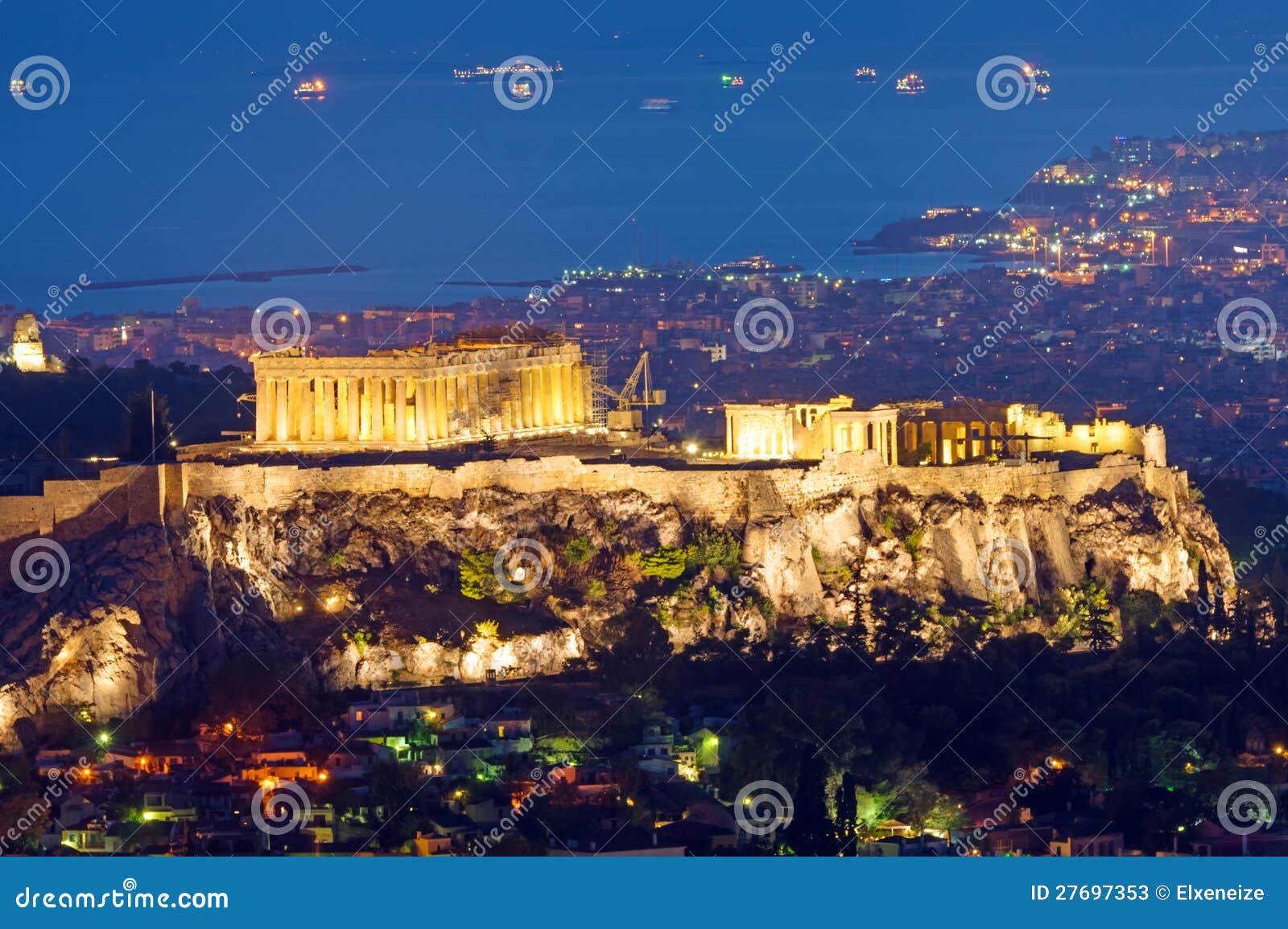 Die Akropolis nachts stockbild. Bild von hafen, montierung - 27697353