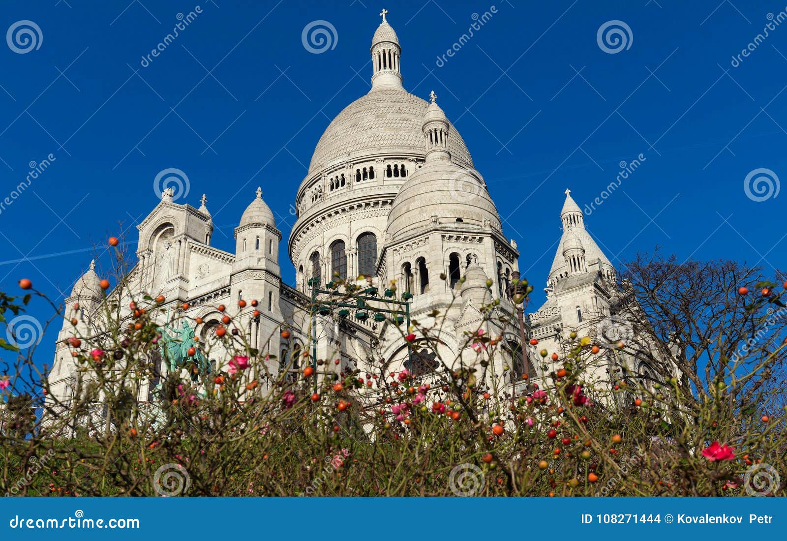 Die Basilika Sacre Coeur, Paris, Frankreich Stockfoto - Bild von ...
