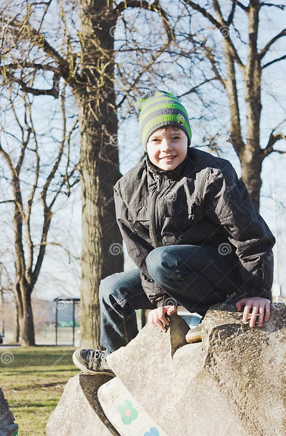 Die Freude an der Kindheit stockbild. Bild von spielerisch - 40114591