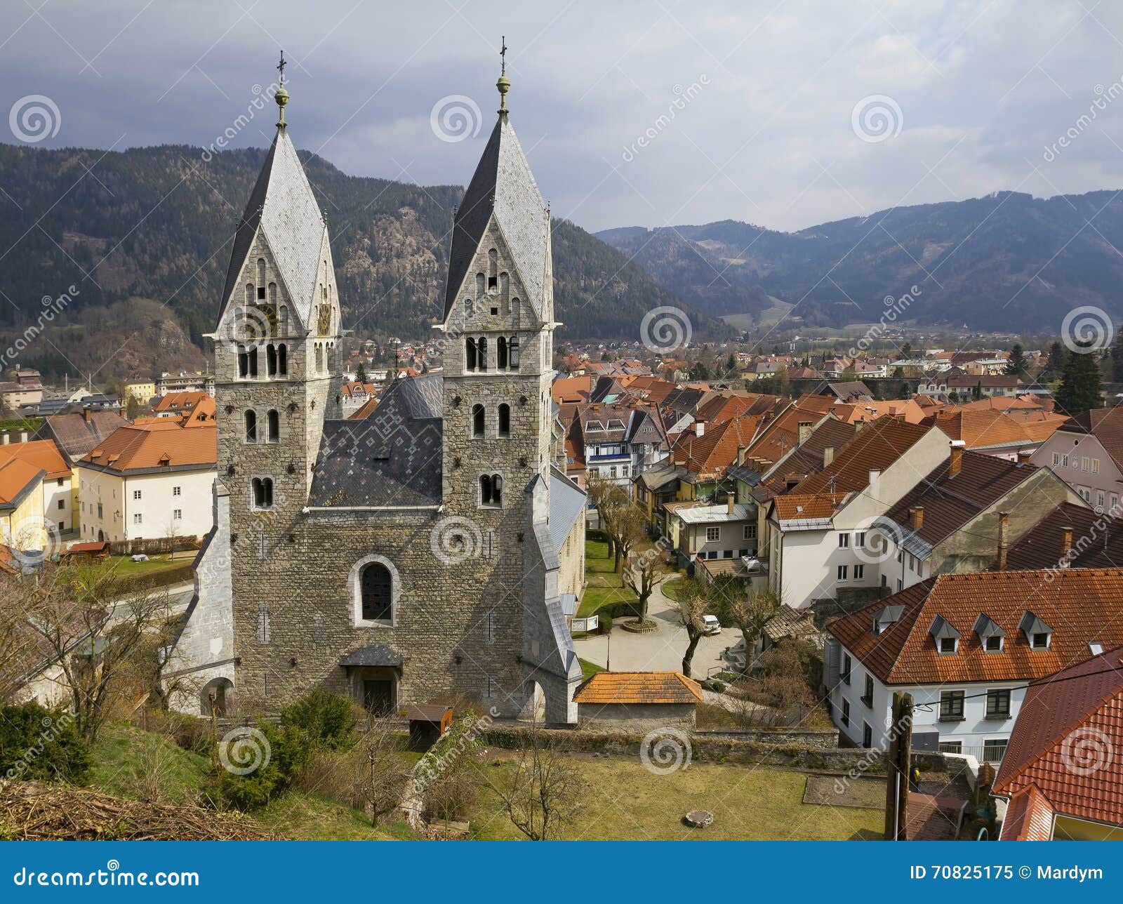 Die Gemeinde-Kirche Von Friesach Stockbild - Bild von kulturell ...