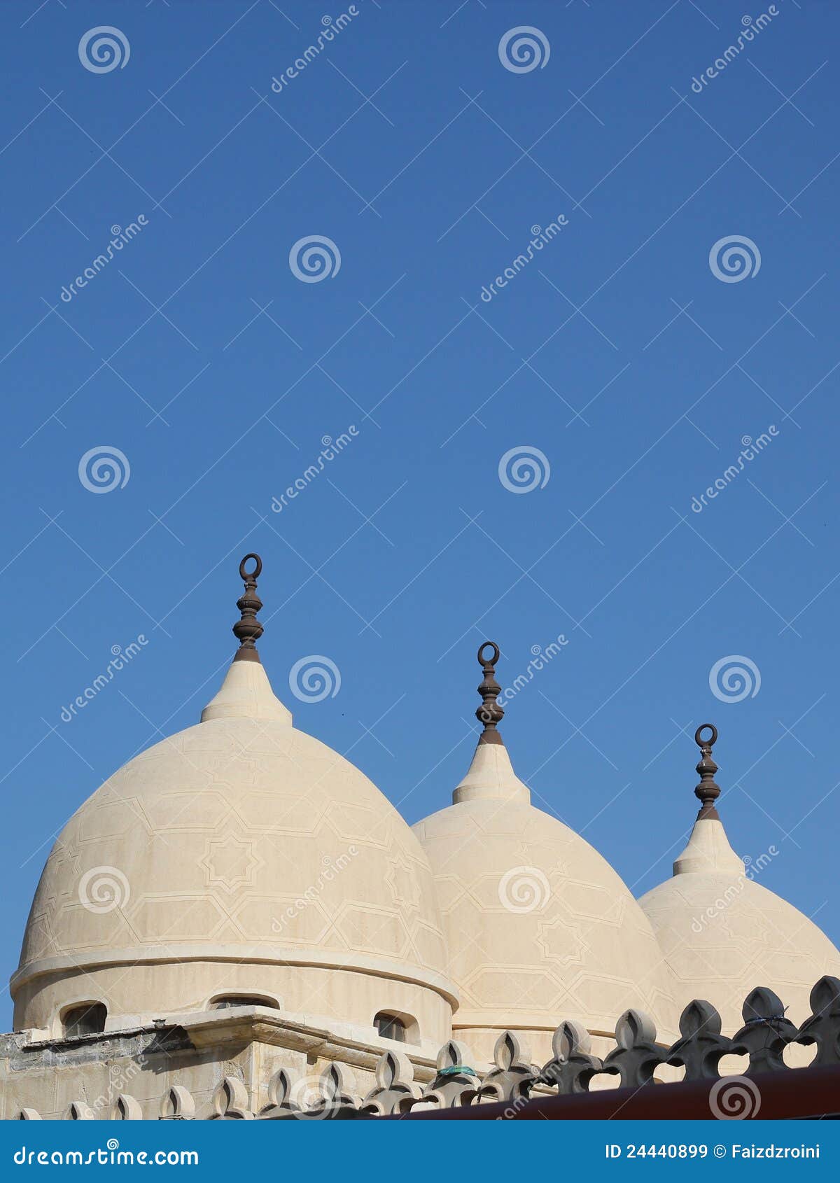 Die Haube der Moschee stockbild. Bild von gott, mittlere - 24440899