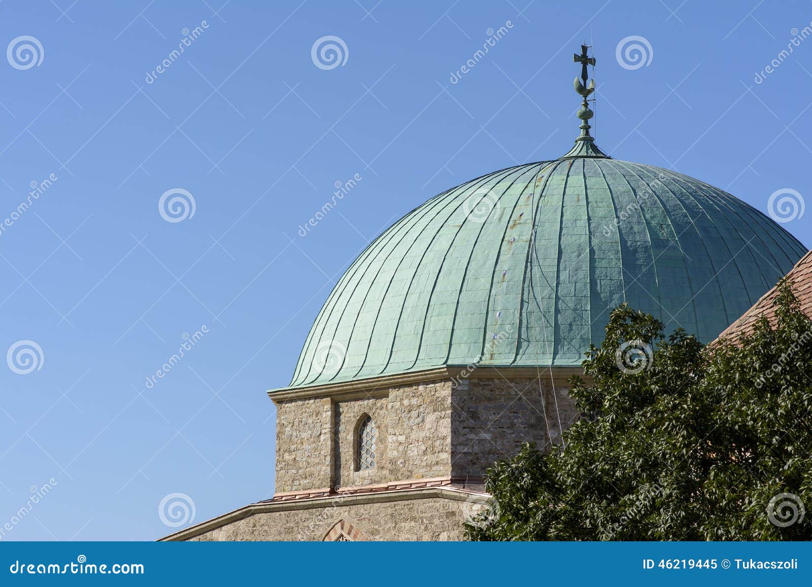 Die Haube der Moschee stockbild. Bild von historisch - 46219445