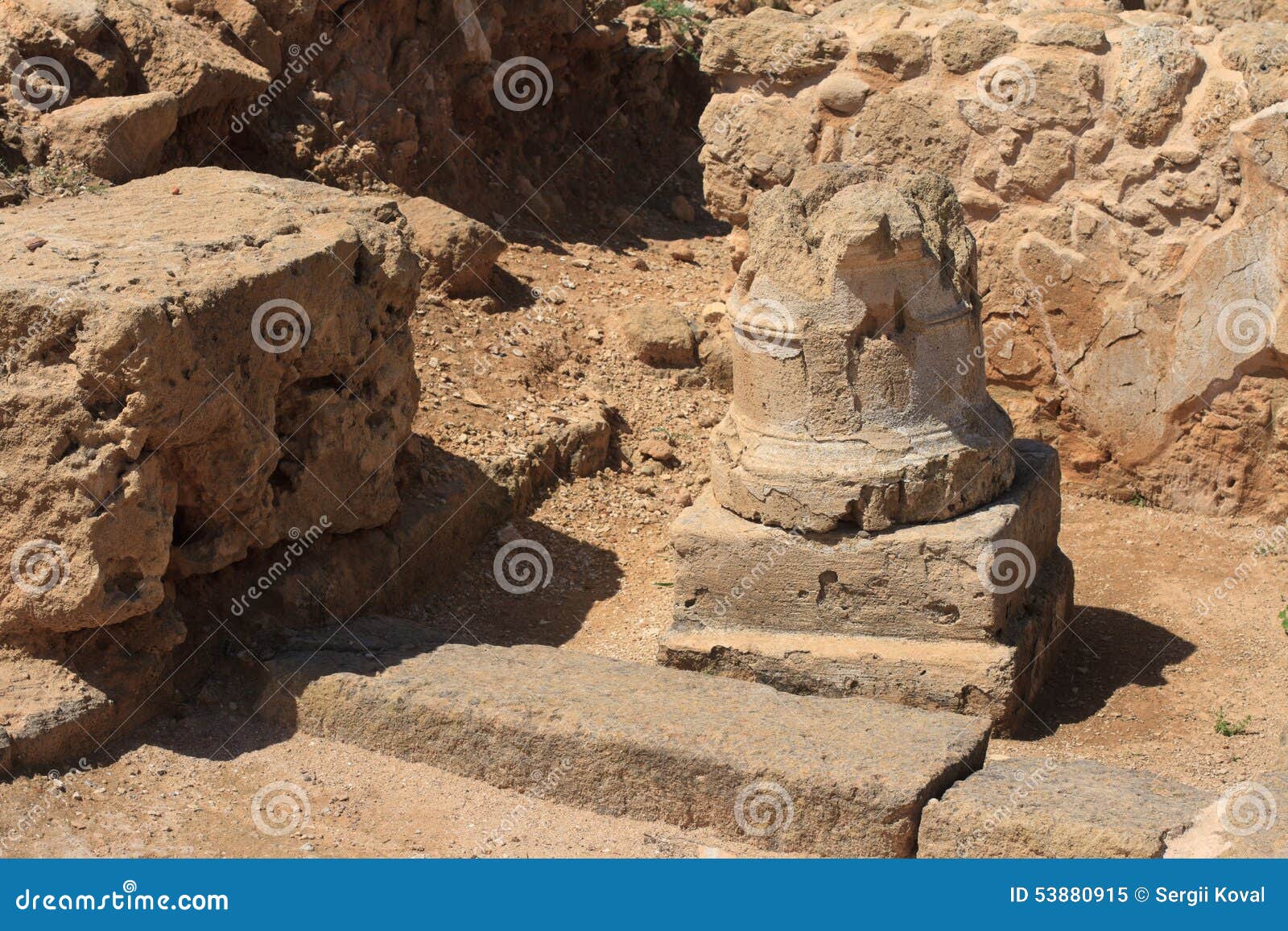 Die Ruinen Der Spalte Horizontal, Paphos Zypern Stockbild - Bild von ...