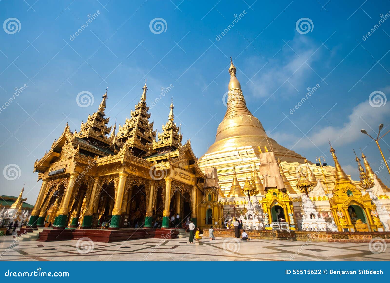 Die Shwedagon-Pagode in Rangun, Myanmar Redaktionelles Stockfotografie ...