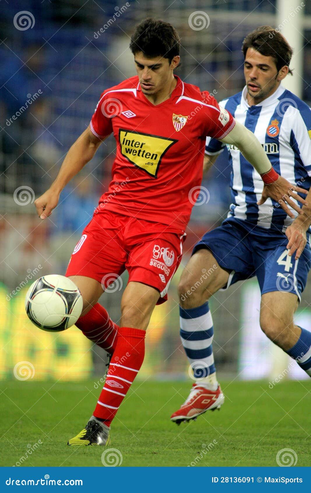 Diego Perotti of Sevilla editorial photo. Image of players - 28136091