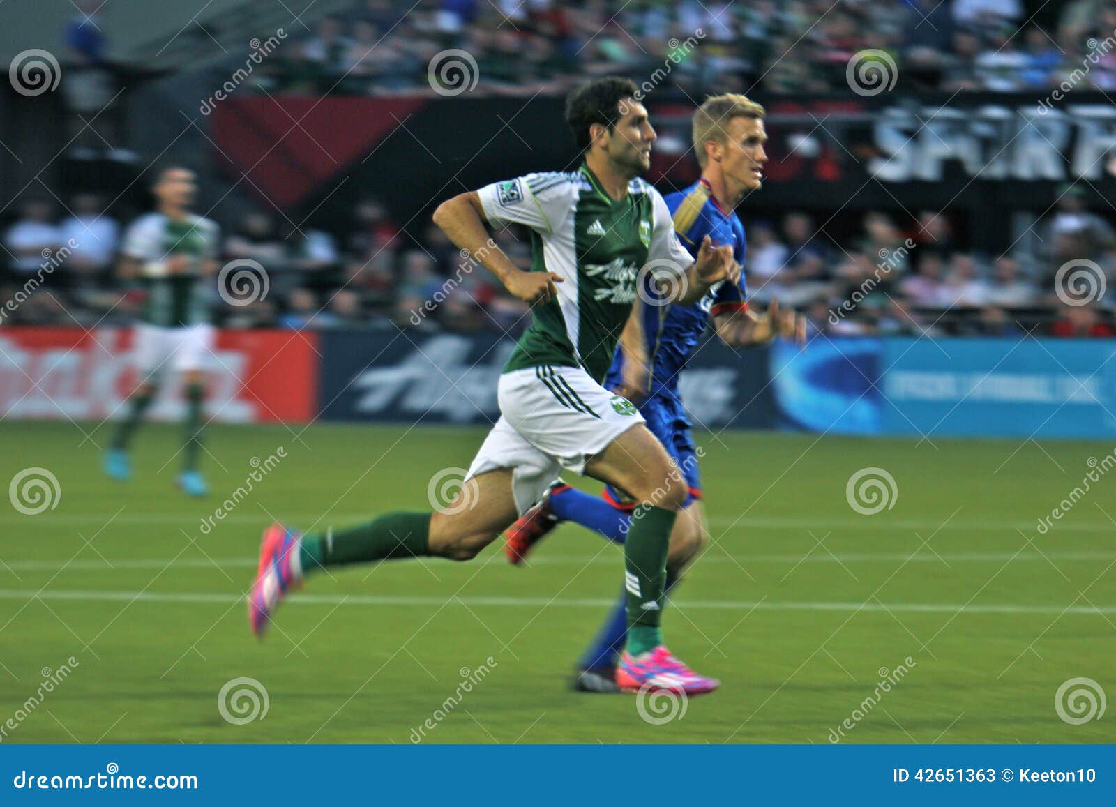 Diego Valeri editorial stock photo. Image of sports, forward - 42651363
