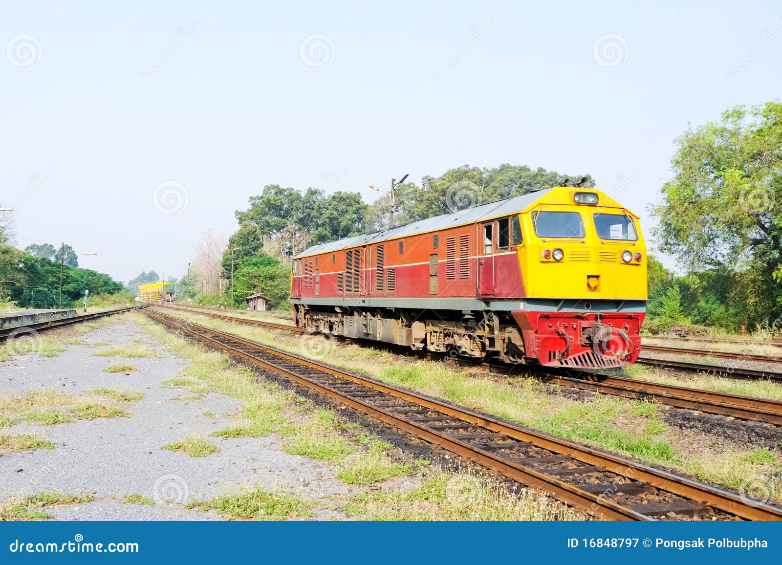 Diesel electric locomotive stock image. Image of power - 16848797