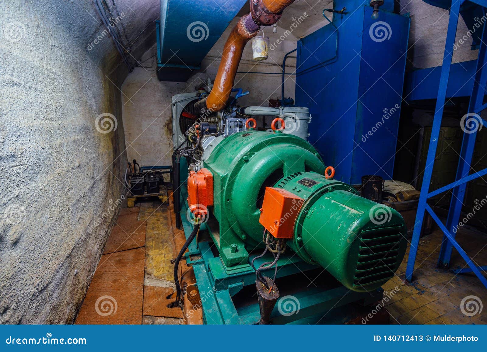 Diesel Generator in Bomb Shelter Stock Image - Image of heavy, bunker ...