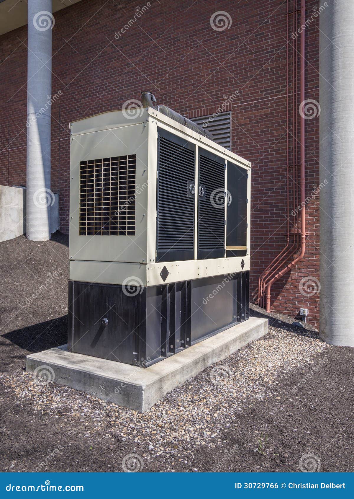 Diesel Reservegenerator stock foto. Image of assisteren - 30729766