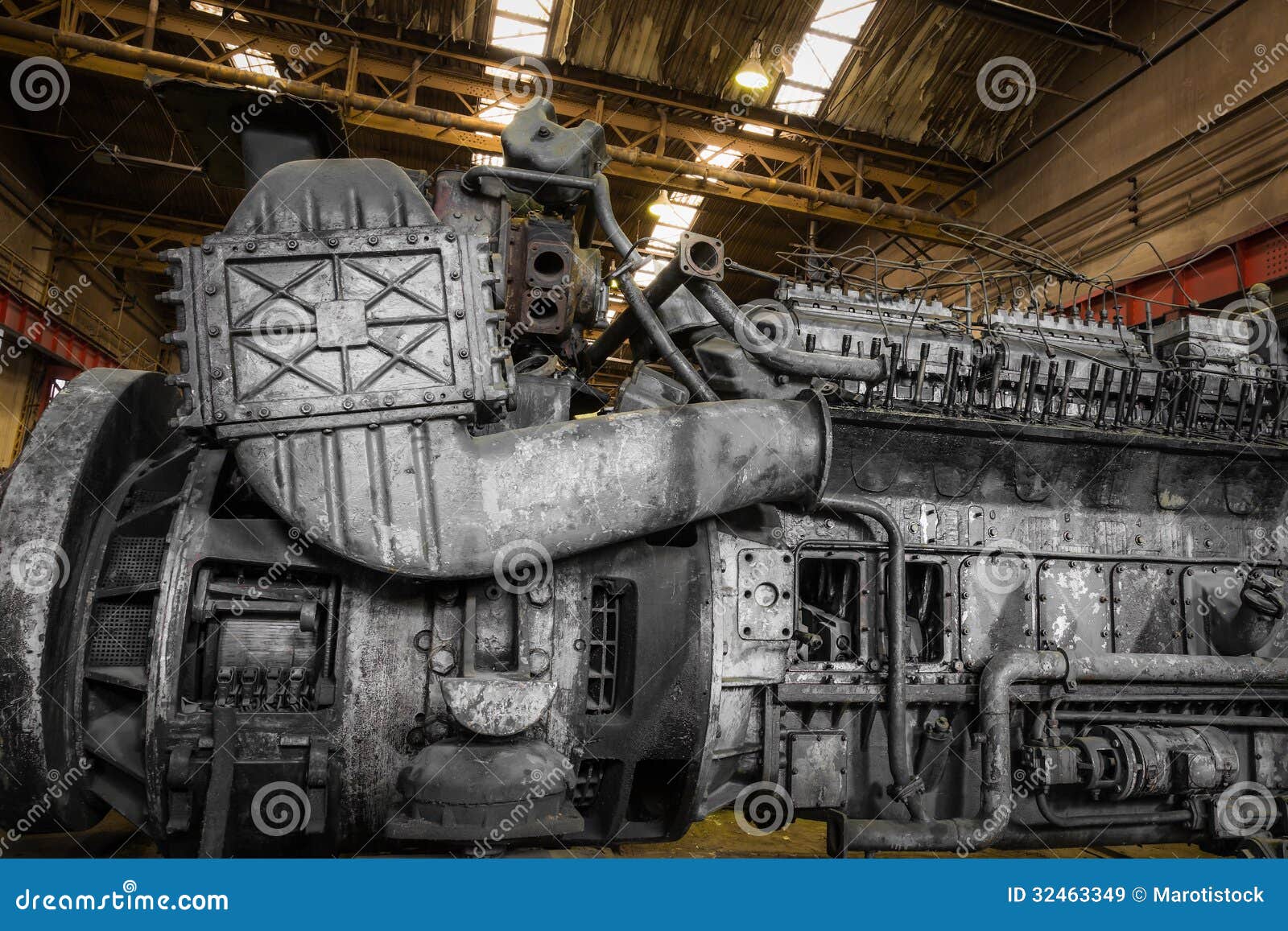 Diesel train engine editorial stock image. Image of greasy - 32463349