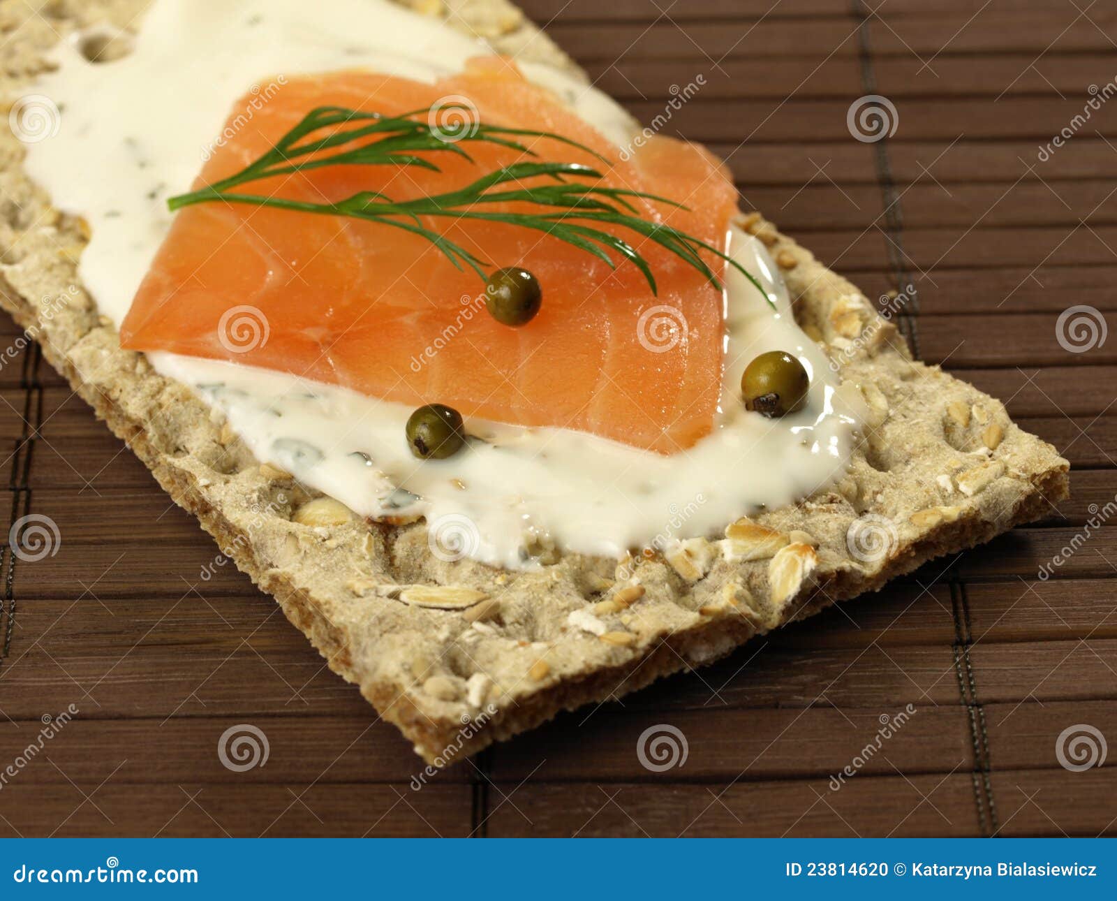 Diet Low-fat Slice of Bread Stock Photo - Image of diet, herbs: 23814620
