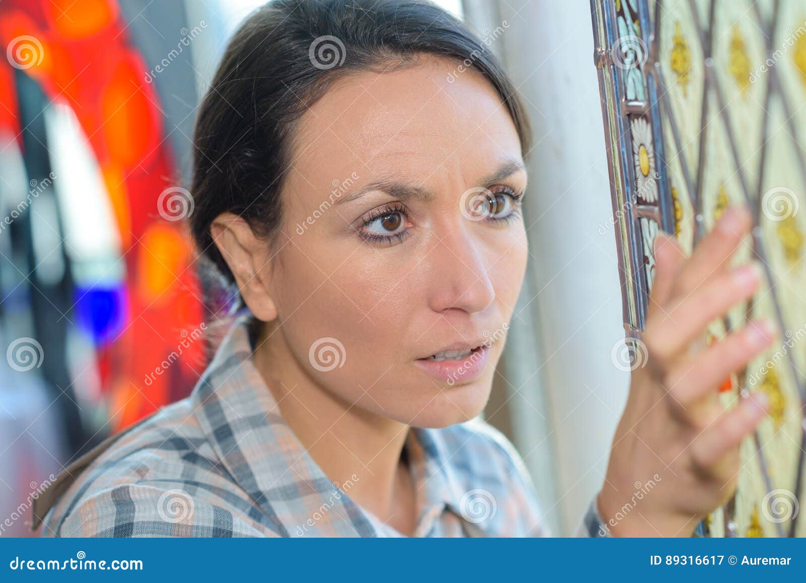 Difetto su vetro immagine stock. Immagine di visualizzazione - 89316617