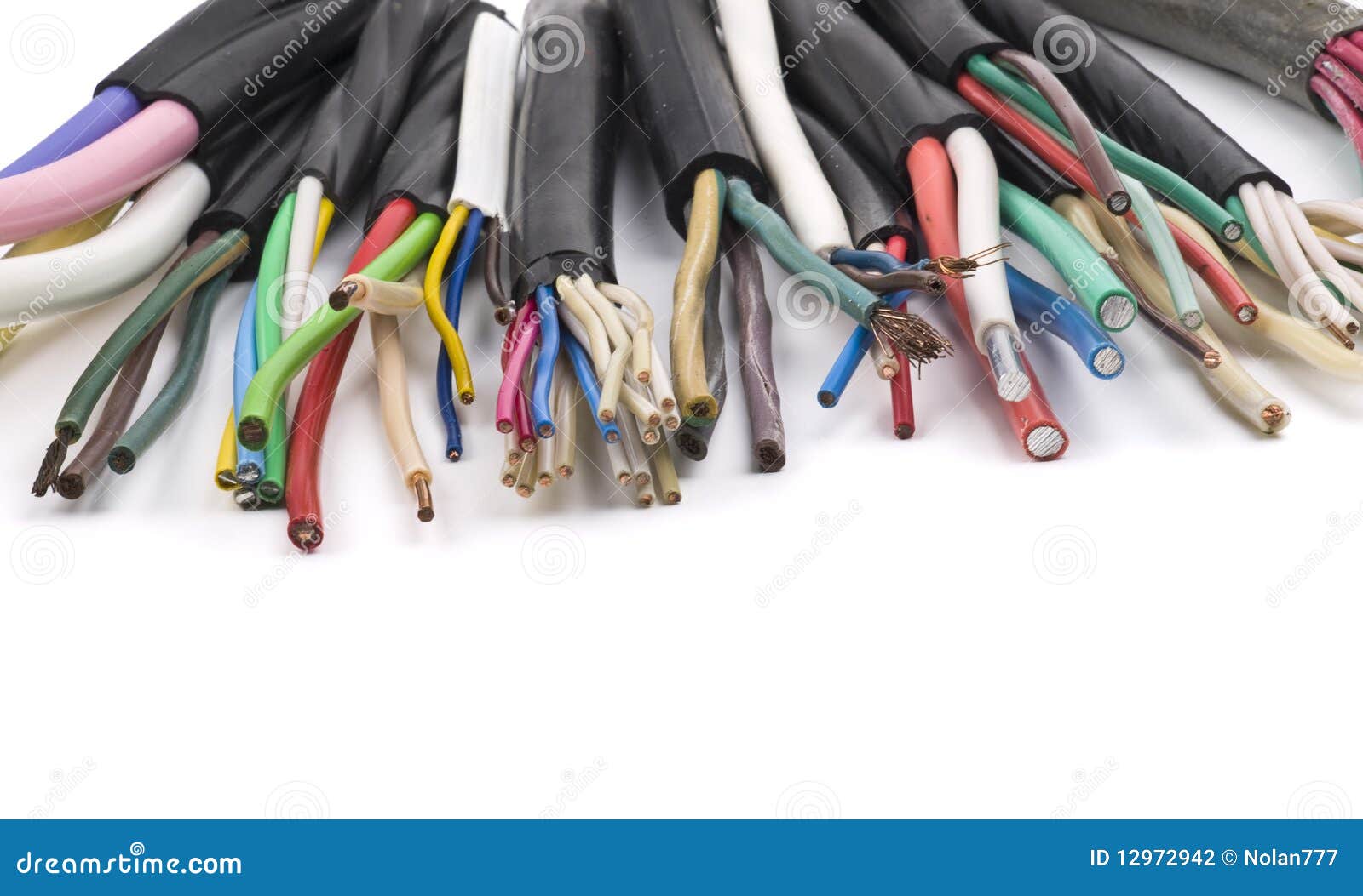 Différents Câbles électriques Photo stock - Image of électronique ...