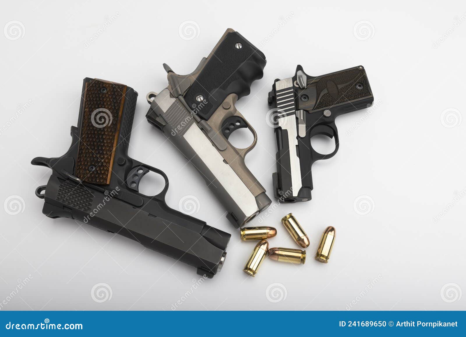 Guns , Difference Size Of Semi Automatic Pistol Handguns With .45 ...