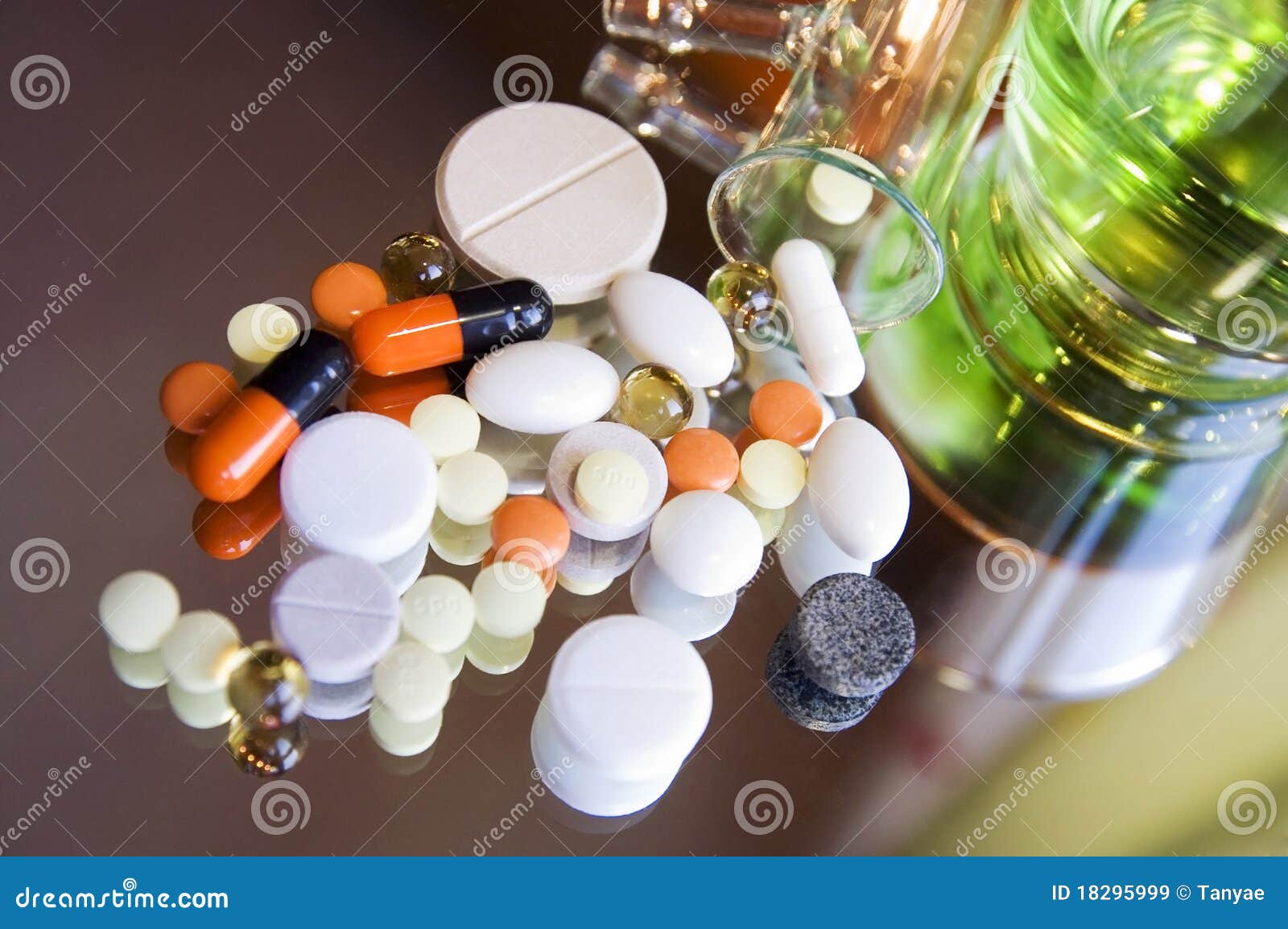 Colorful Of Pills On Dry Sacred Fig Leaf Ficus Religiosa L. , Pipal ...