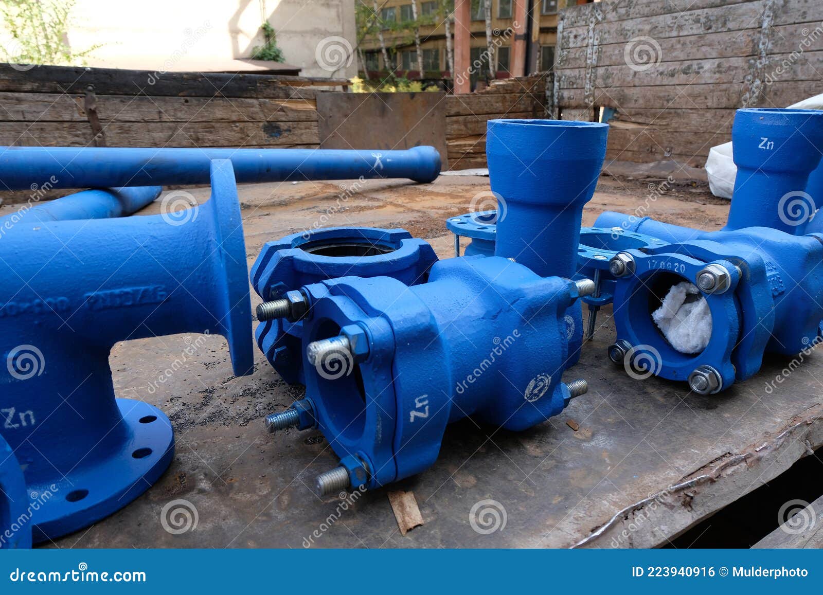 Different Fast Coupling Pipe Fittings for Pipeline Connection Stock ...