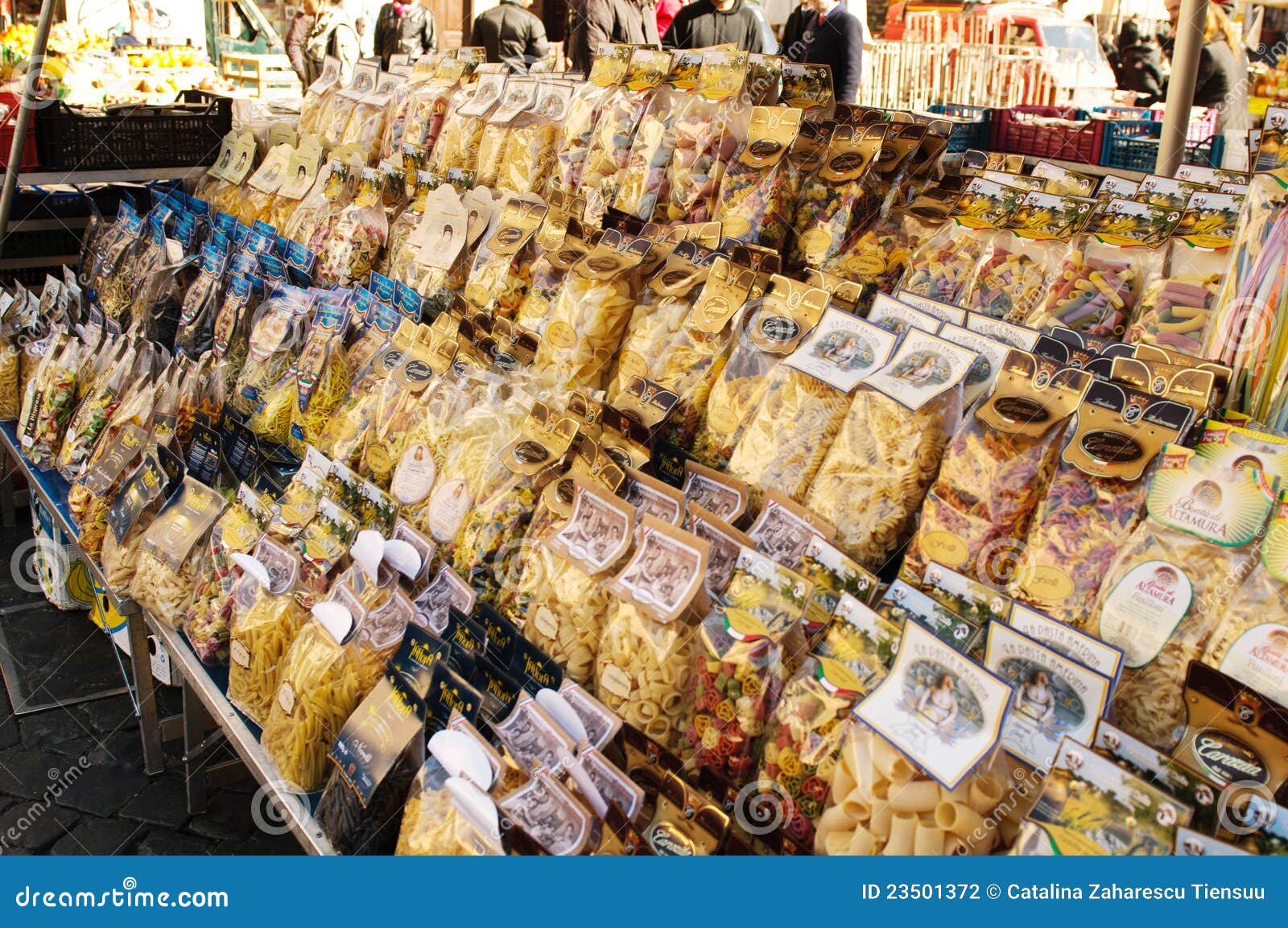 Different Pasta Bags in a Market Editorial Photography - Image of nags ...