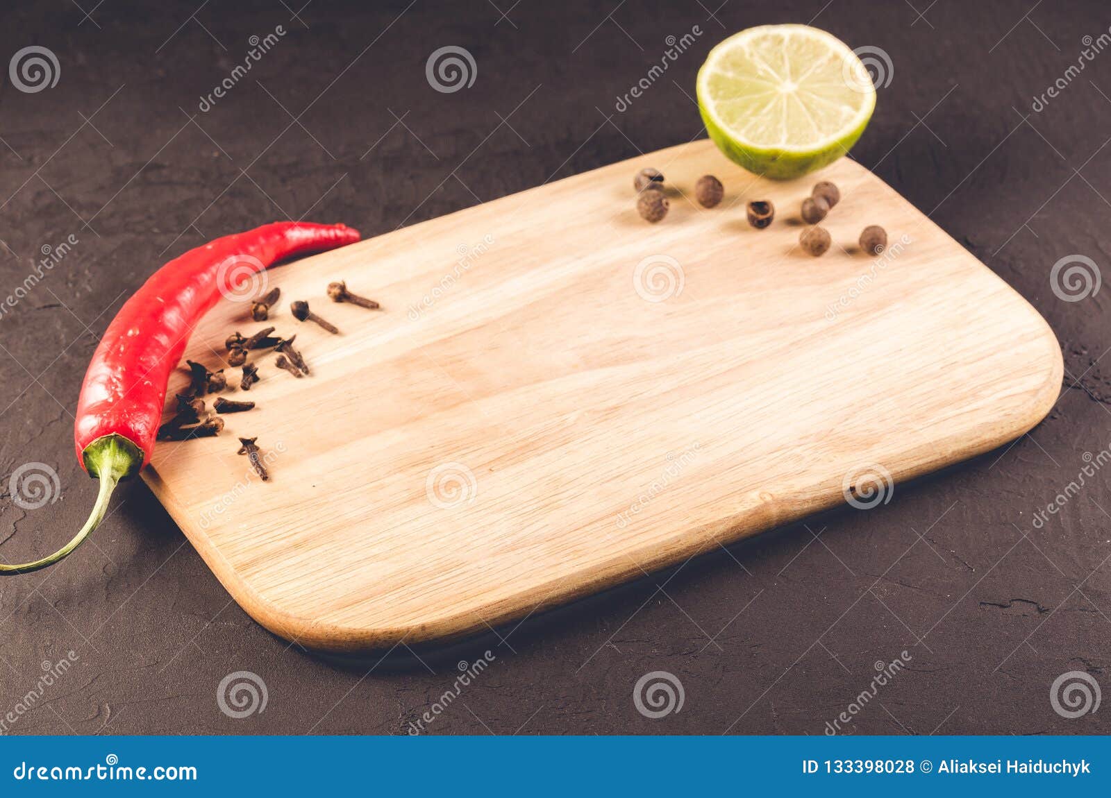 Different Spices and Empty Cutting Board/Different Spices and Em Stock ...