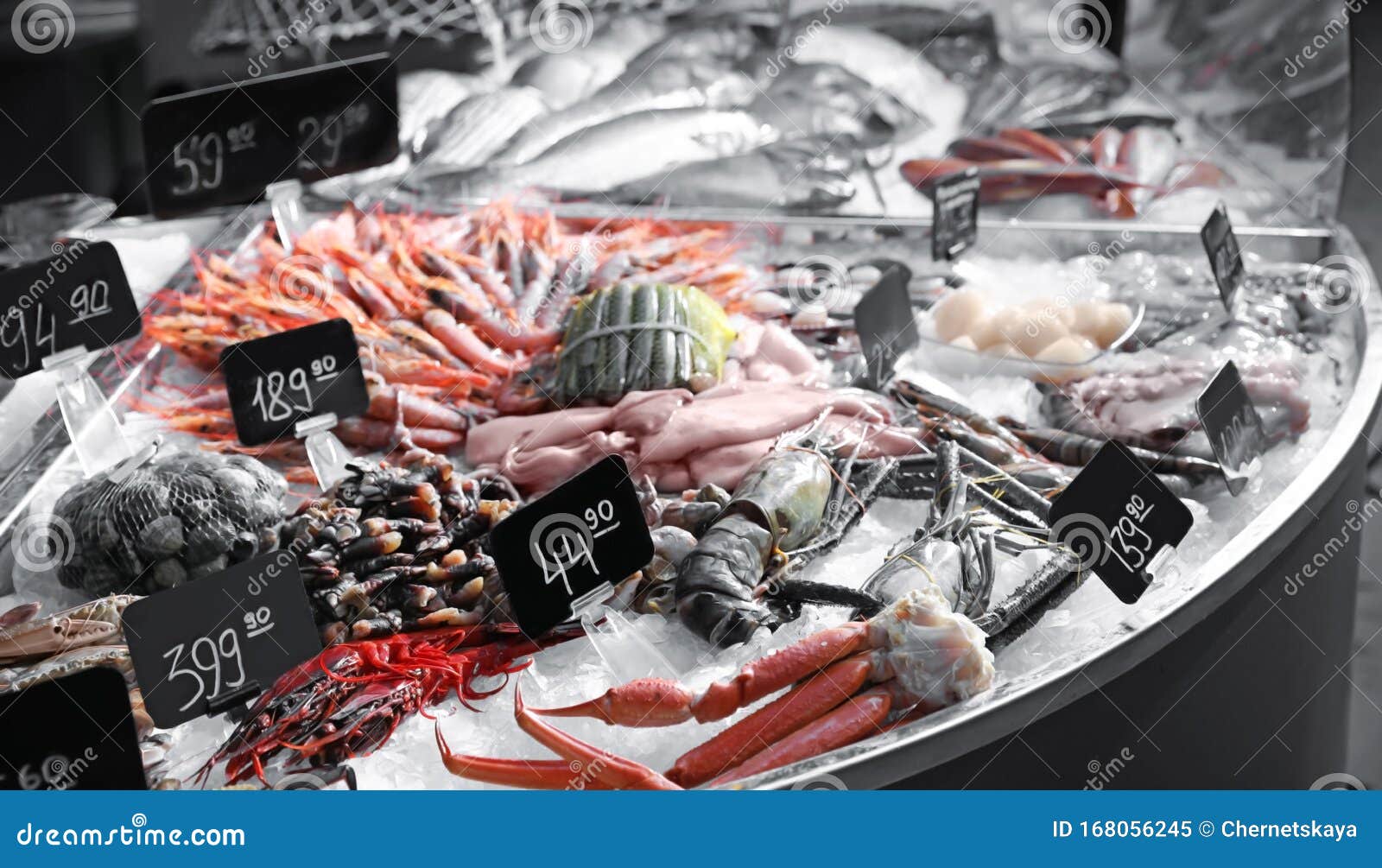 Types Of Barnacles Or Cirripedia Live On Rotten Wood On The Edge Of The ...