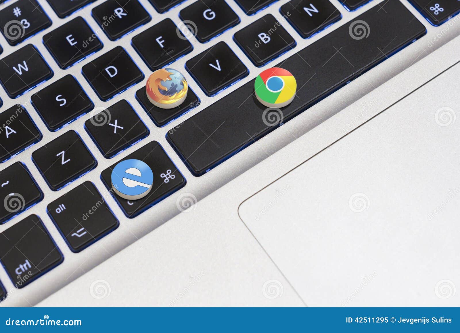 Web Browsers Icons And Logos Editorial Photo | CartoonDealer.com #77328681