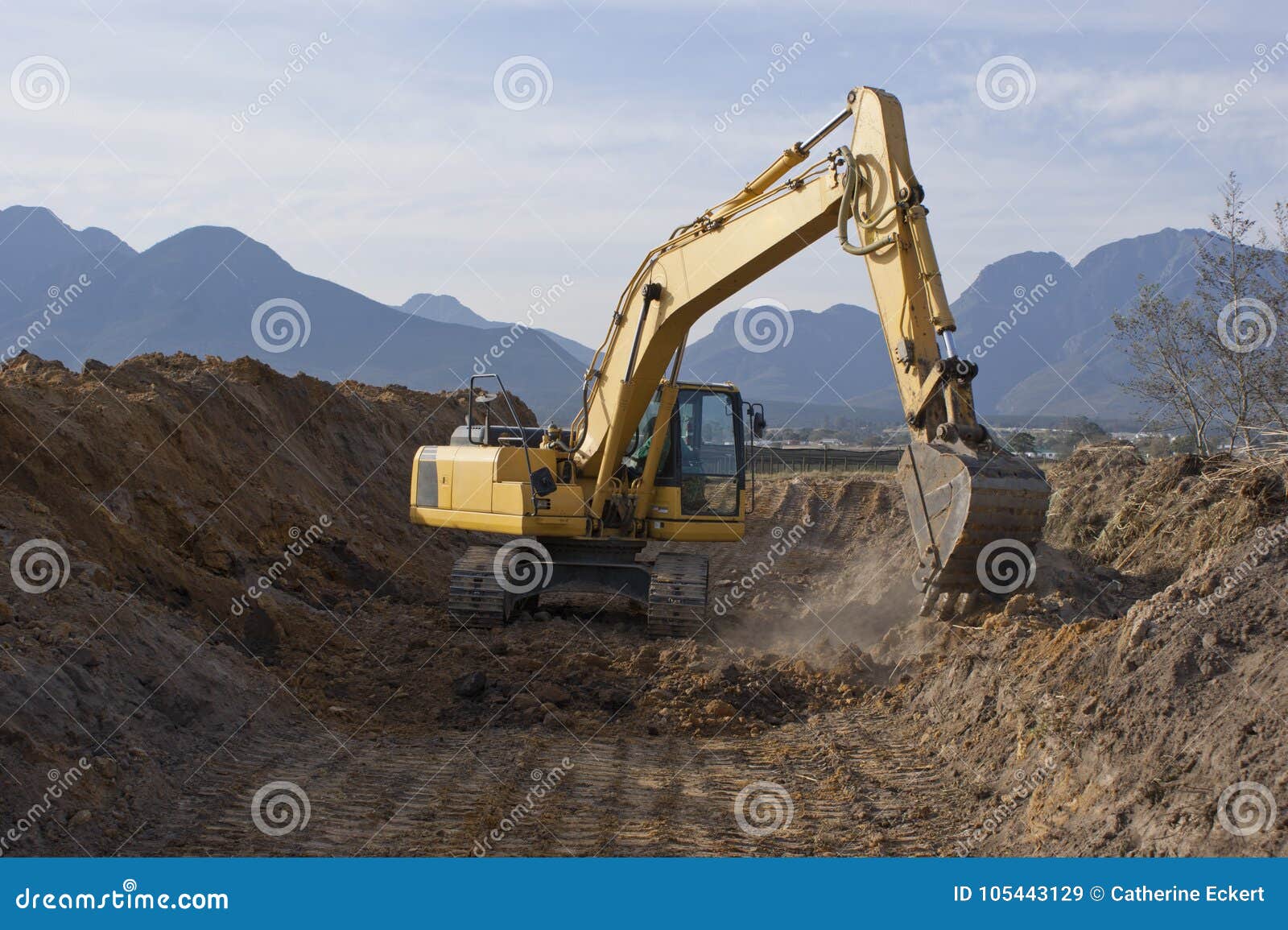 Digger loader at work stock image. Image of bulldozer - 105443129