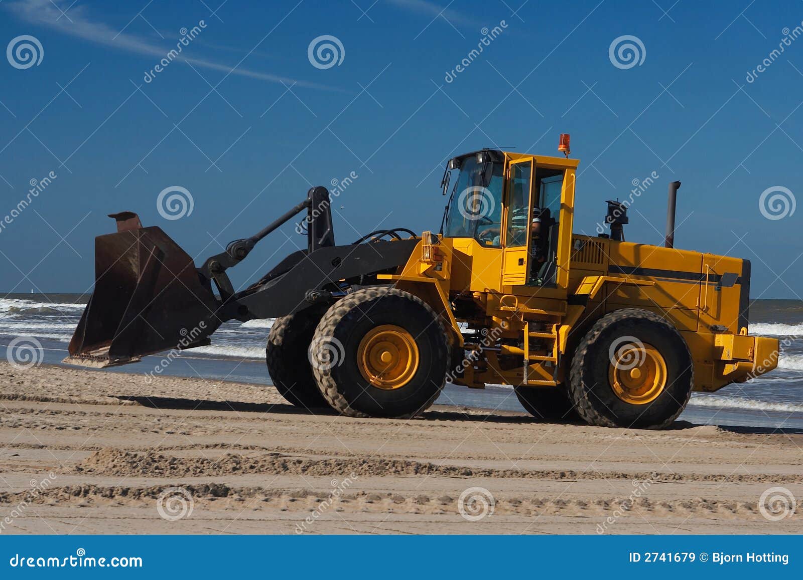 Digger at work stock image. Image of claws, gear, digger - 2741679