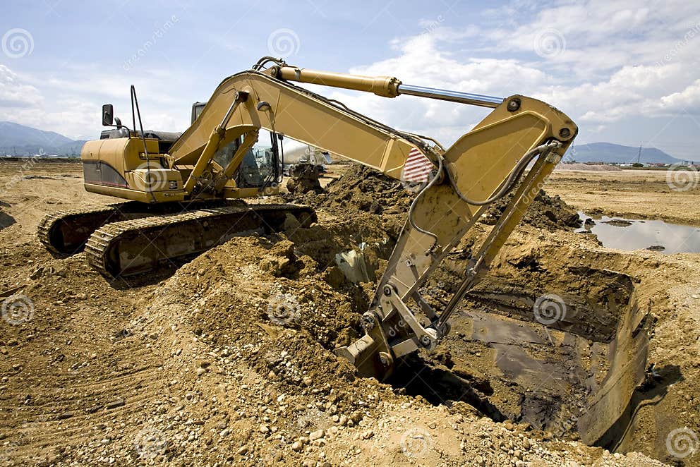 Digging stock image. Image of dredging, demolition, build - 14765337