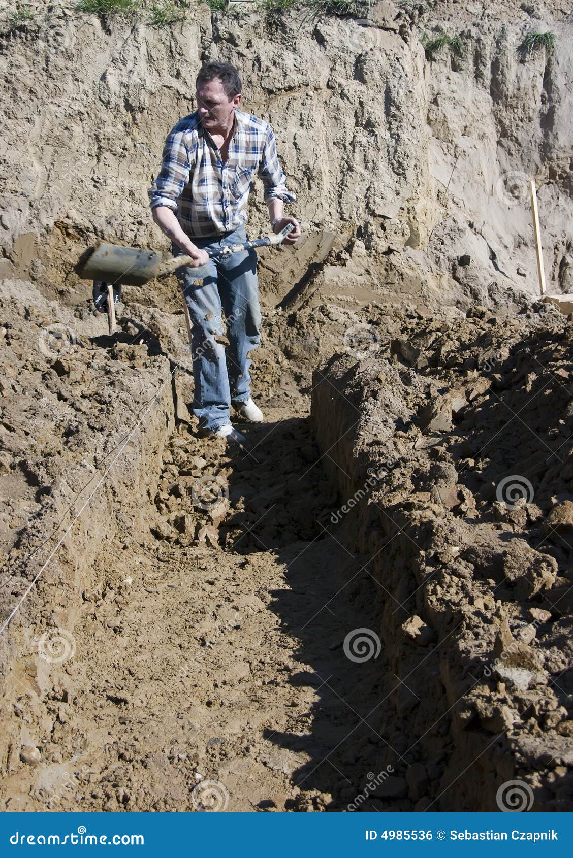 Digging house foundations stock photo. Image of making - 4985536