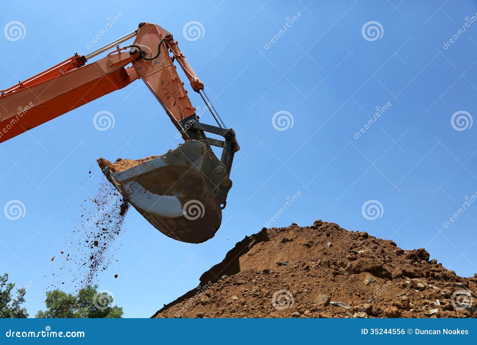 Digging Machine stock photo. Image of earthmover, power - 35244556