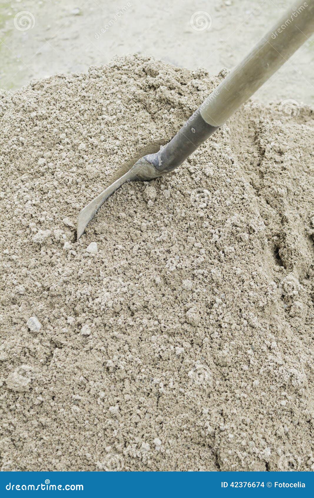 Digging with shovel stock photo. Image of plants, innovation - 42376674