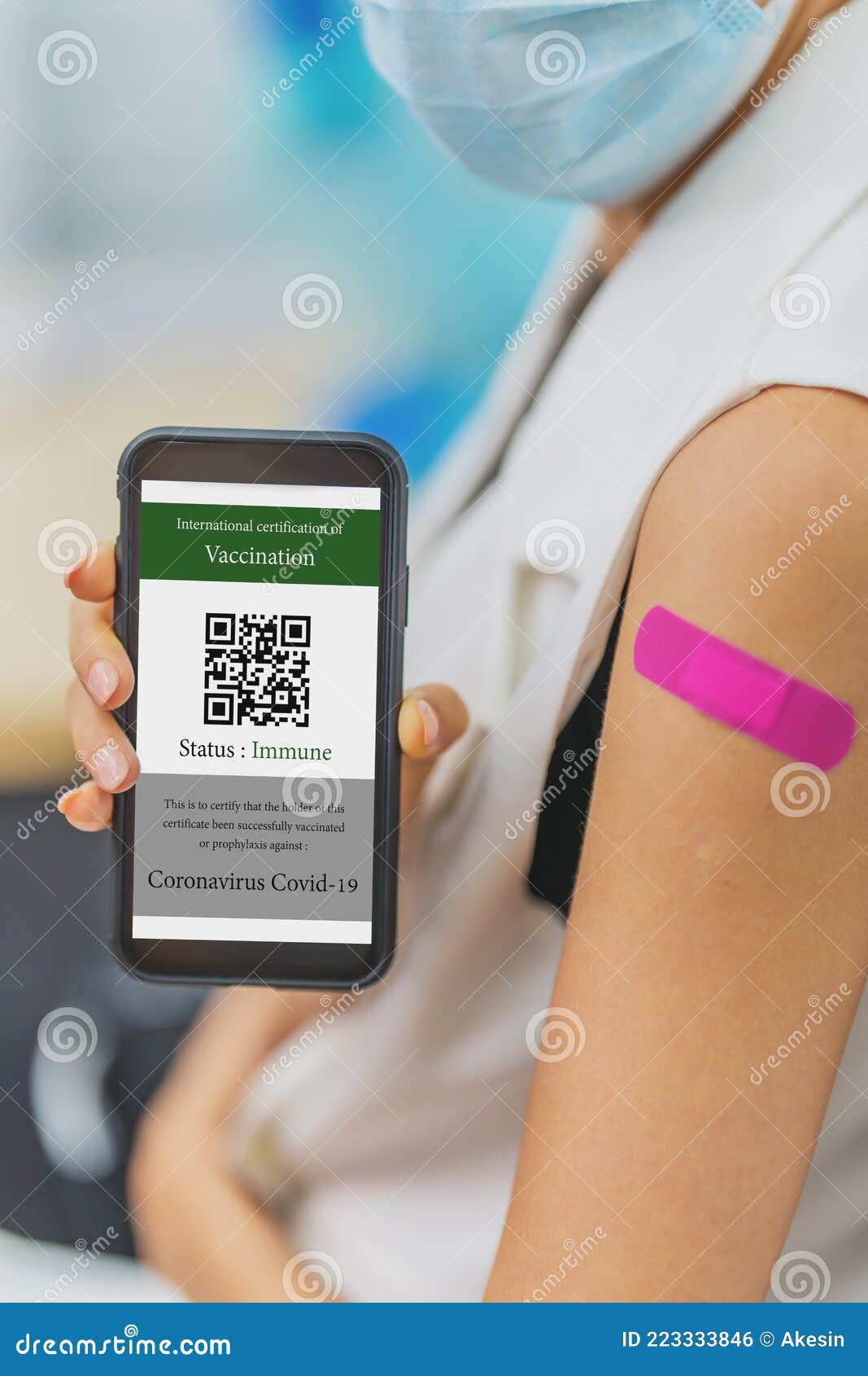Digital Covid-19 Vaccination Certificate with QR Code on Smartphone ...