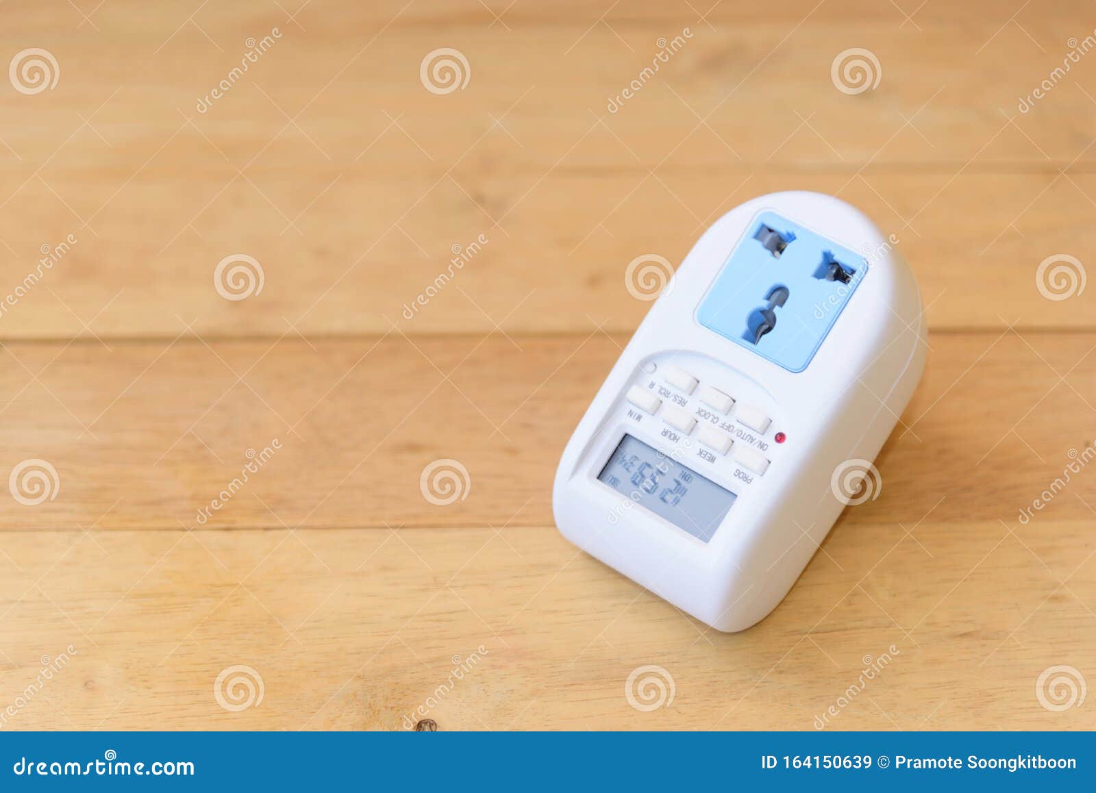 Digital Electric Plug Timer for Auto on/OFF Stock Image - Image of ...
