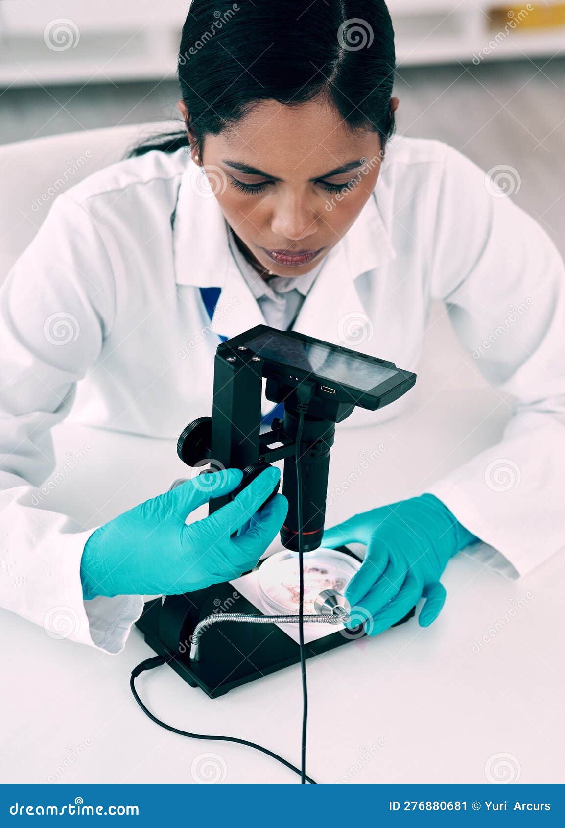 Digital Microscopes Make Analysing Samples Much Simpler. High Angle ...