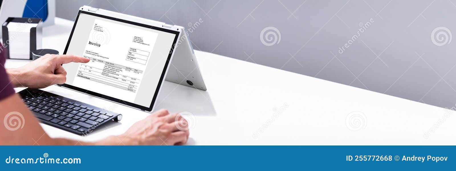 Digital Online E Invoice Accounting Software Stock Photo - Image of ...