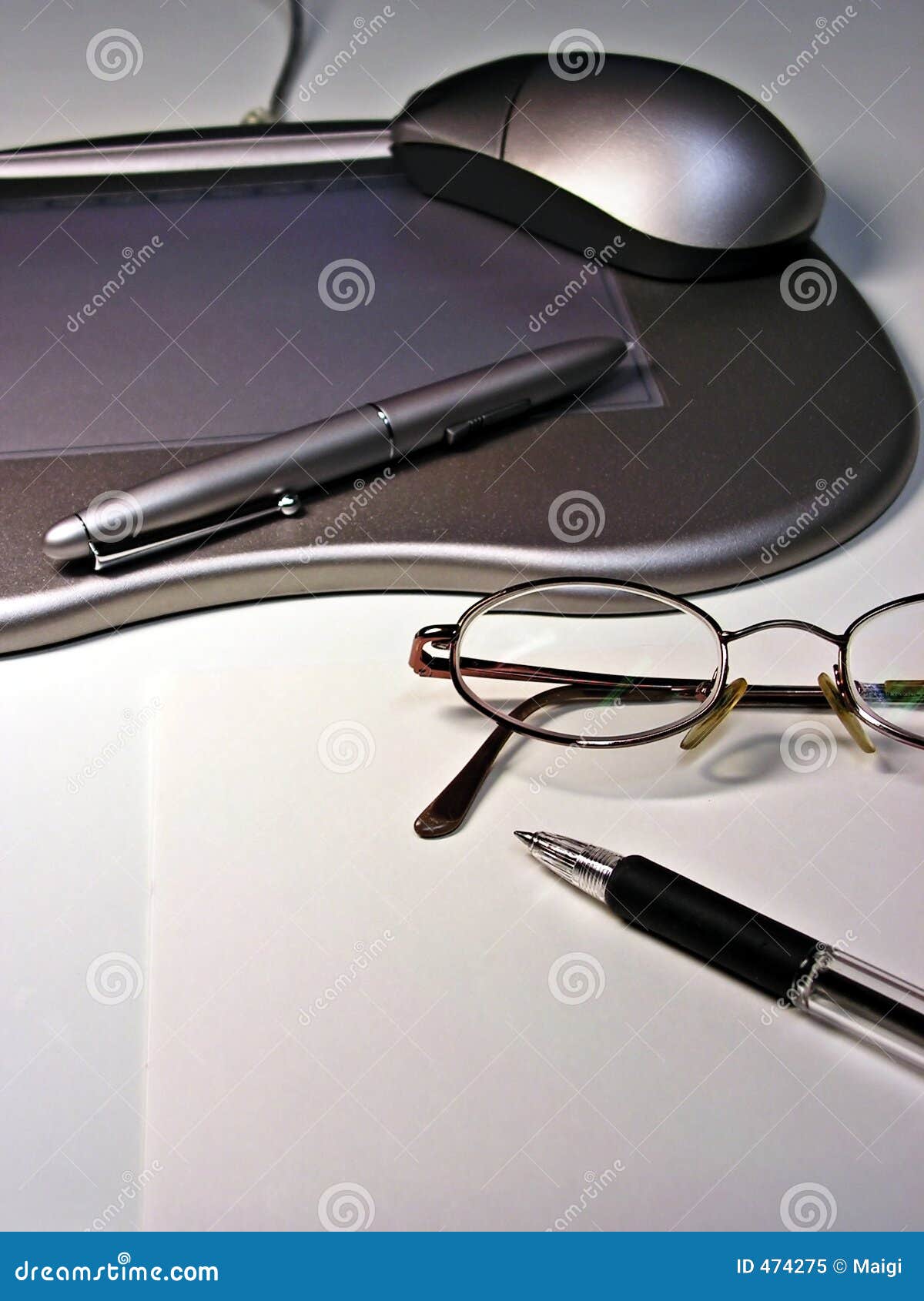 Digital Pen Versus Regular Pen Stock Image - Image of closeup, tool: 474275