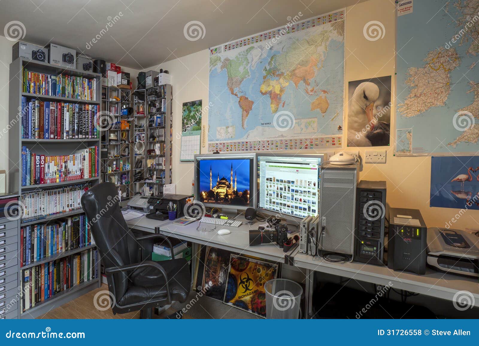 Digital Photographers Office & Workstation Editorial Stock Photo ...