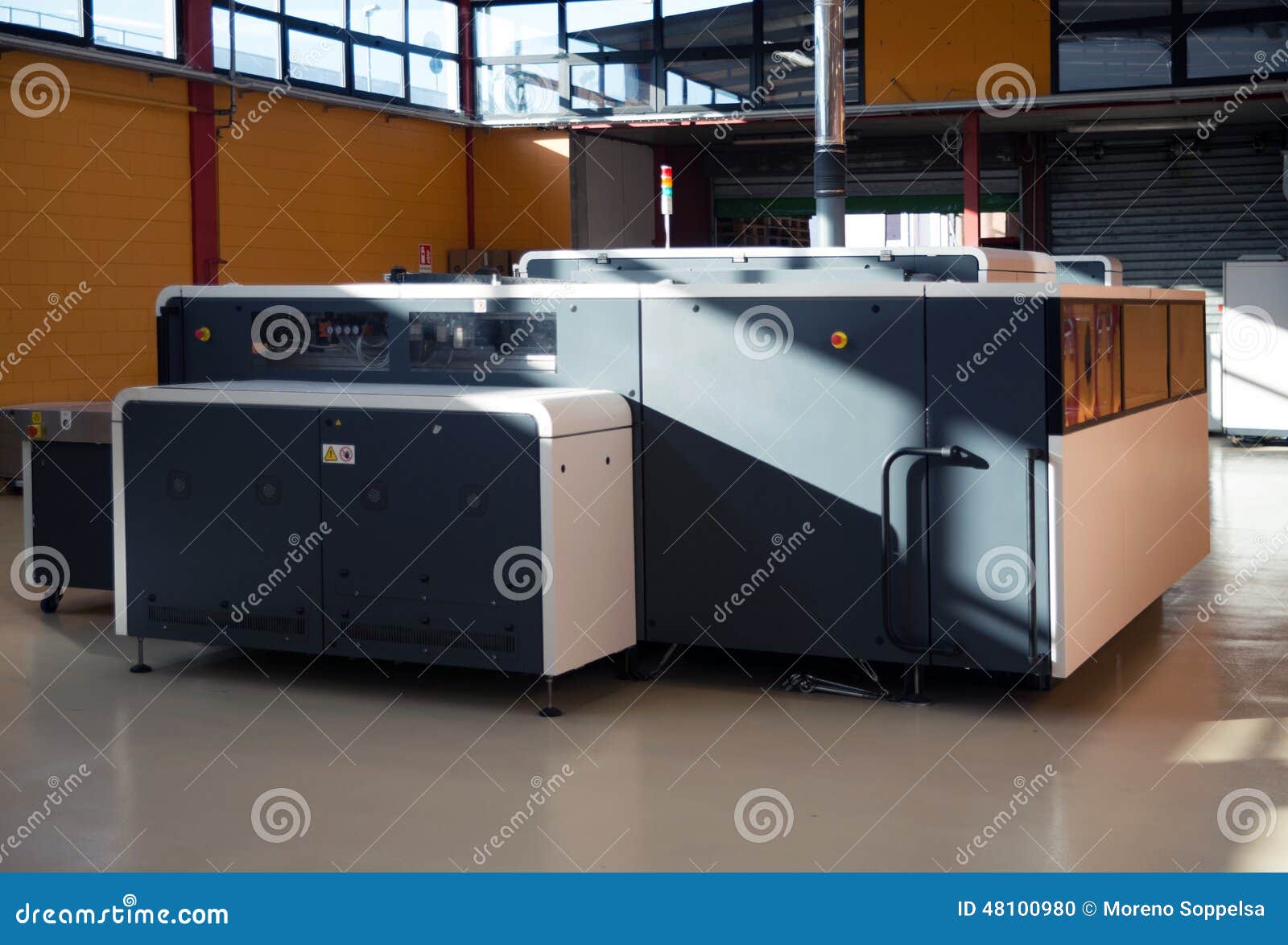 Digital Printing - Wide Format Printer Stock Photo - Image of billboard ...