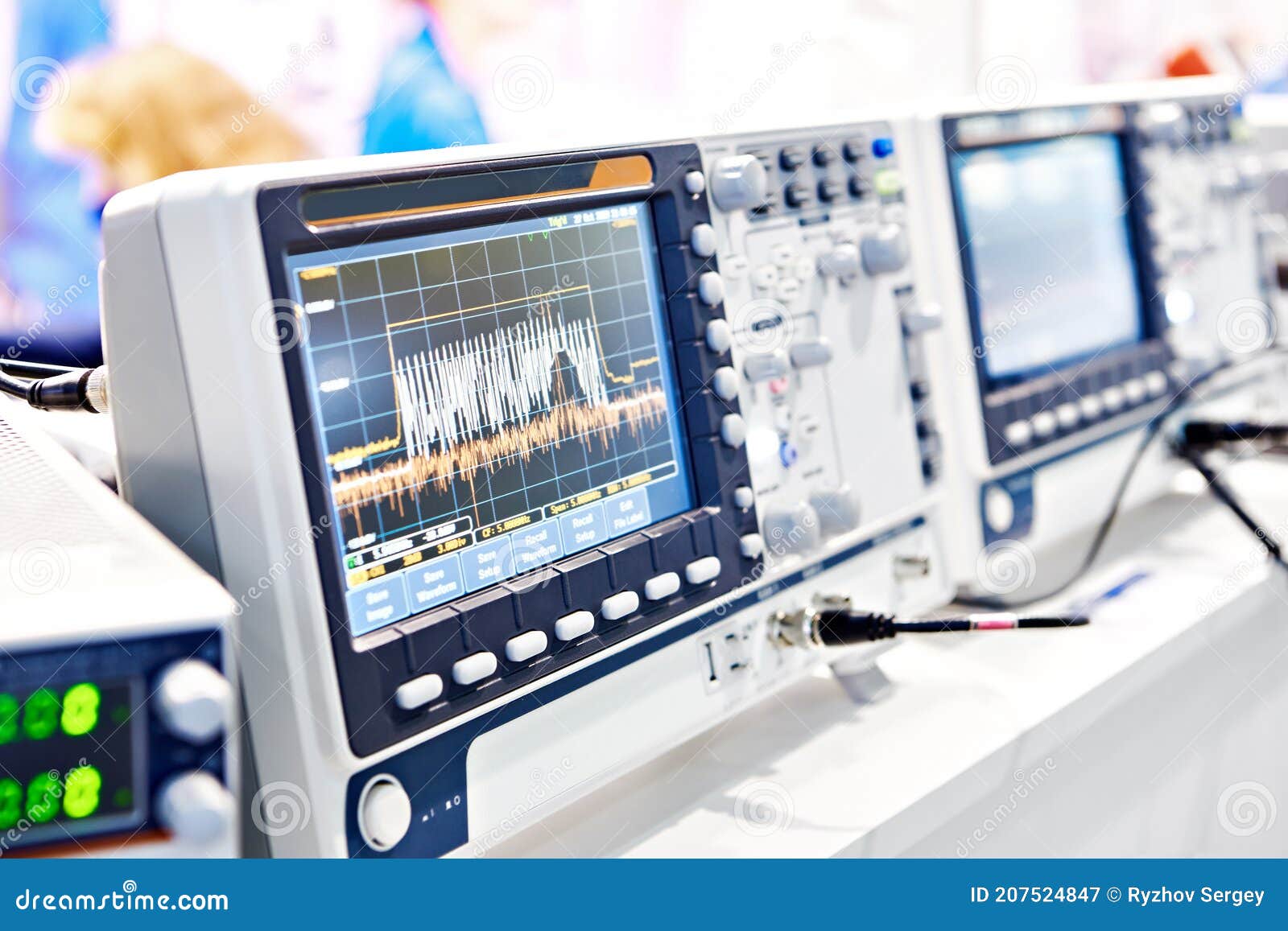 Digital Storage Oscilloscope Stock Image - Image of radio, analyzing ...