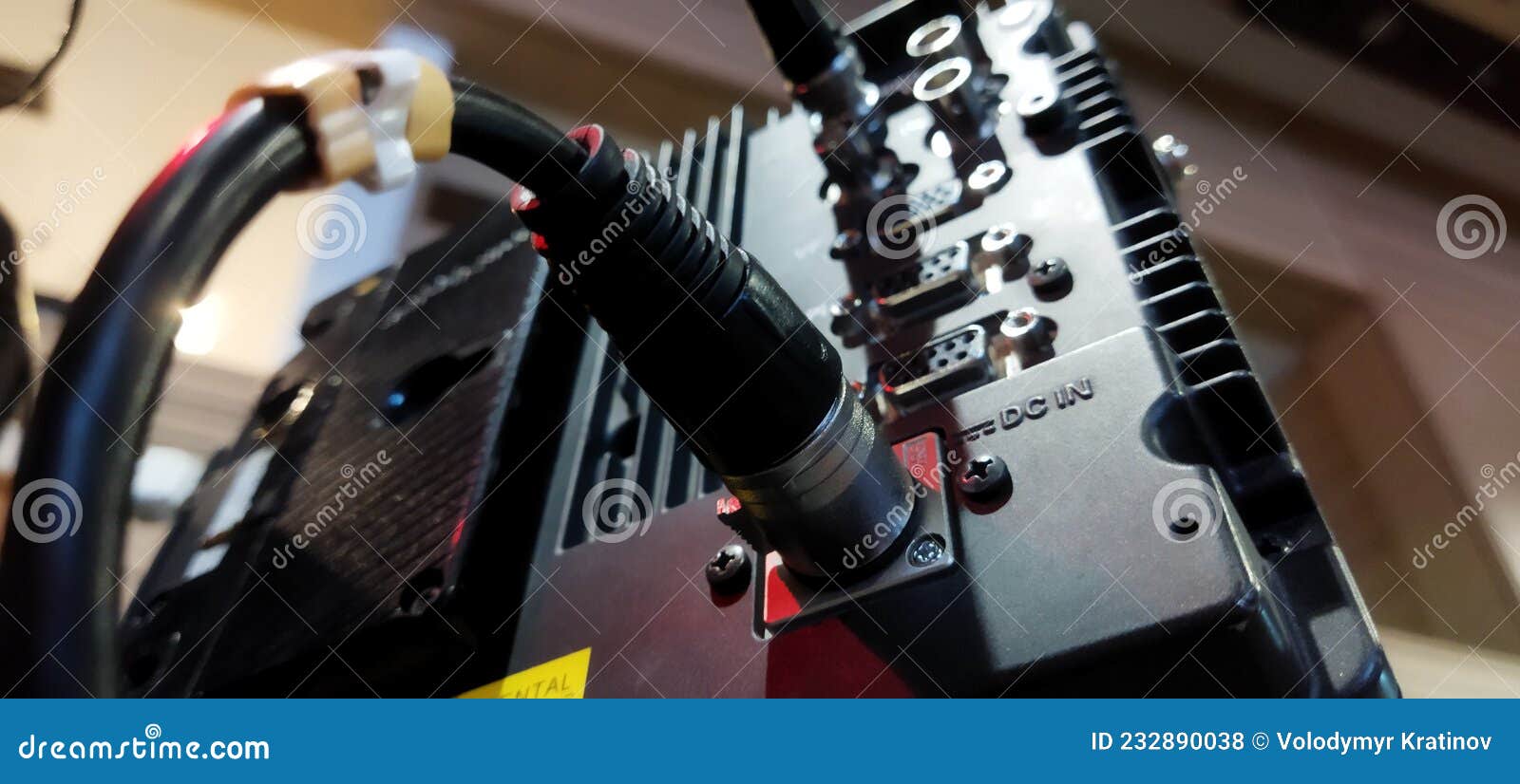 Digital Wires and Types of Connectors for Transmitting a Video Signal ...