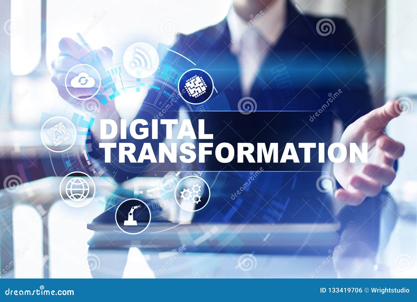 Digitale Transformatie, Concept Digitalisering Van Bedrijfsprocessen En ...