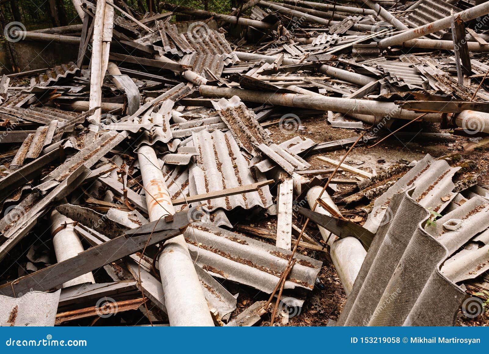 Dilapidated Building with Reinforced Concrete Columns and Broken Slate ...