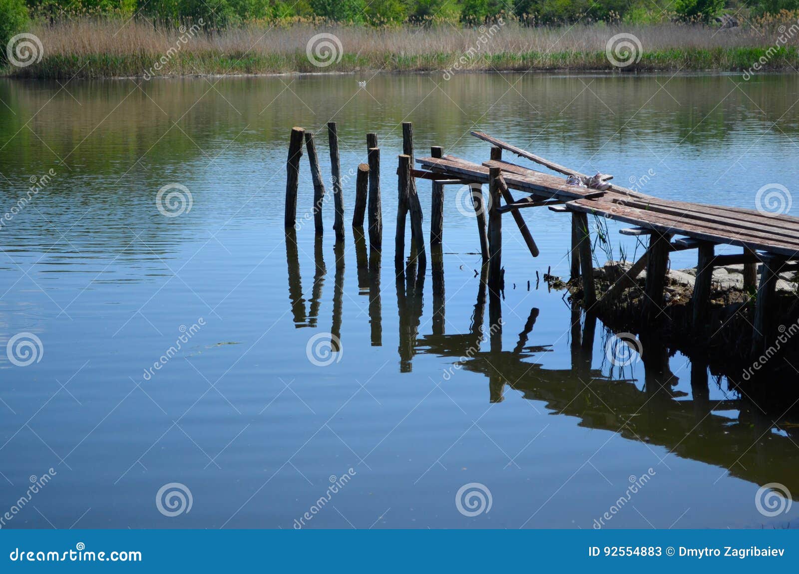 A Dilapidated Old River Pier Stock Image - Image of blue, broken: 92554883