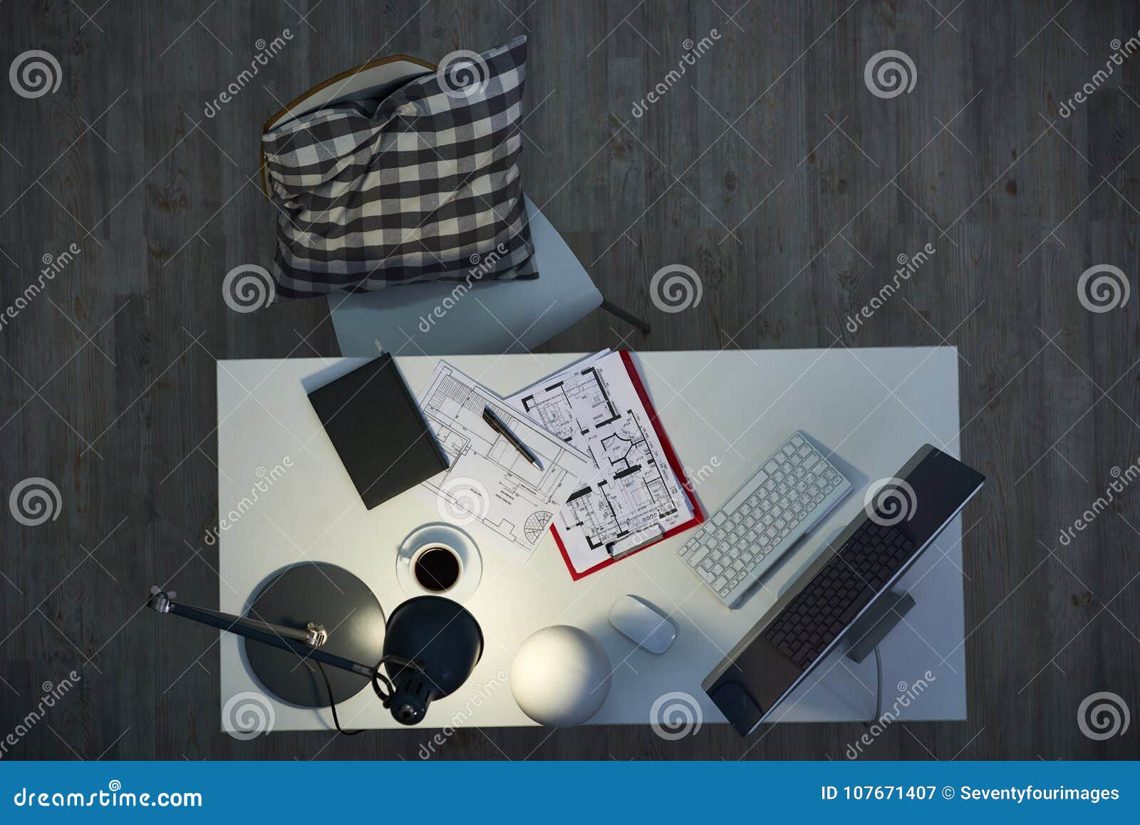 Dim Design Studio stock image. Image of desktop, table - 107671407