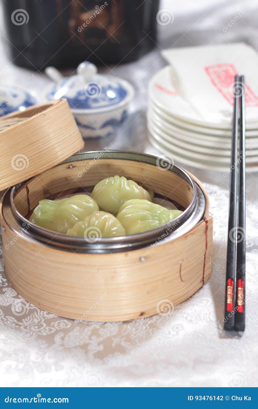 Dim Sum foto de archivo. Imagen de cerdo, maniobra, alimento - 93476142