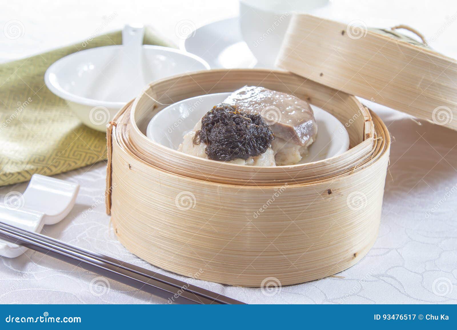 Dim Sum imagen de archivo. Imagen de chino, cerdo, cena - 93476517