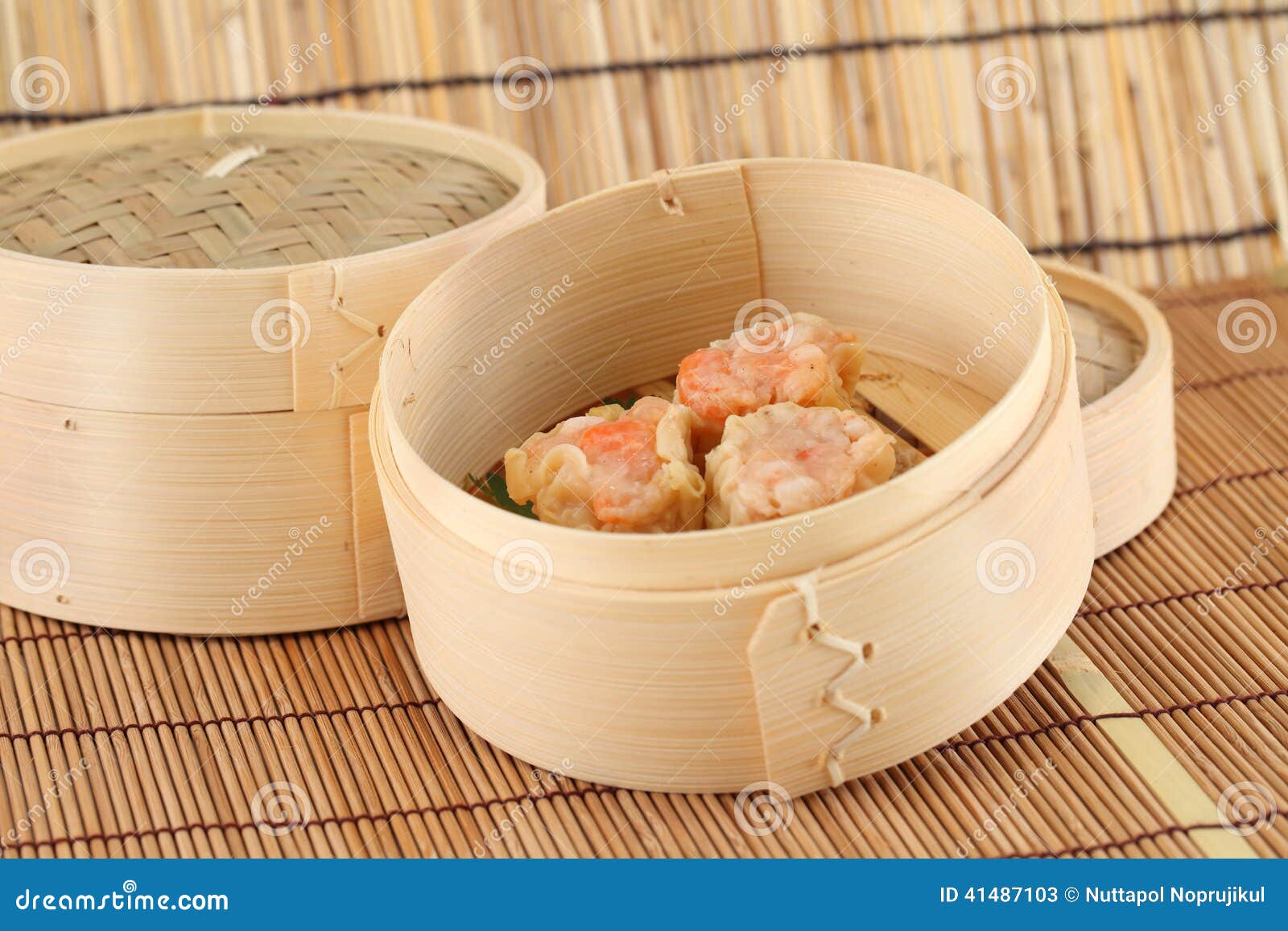 Dim Sum in Bamboo Steamed Bowl Stock Image - Image of dish, dinner ...