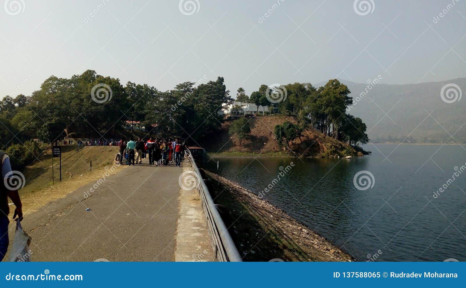 Dimna dam editorial image. Image of hang, place, dimna - 137588065