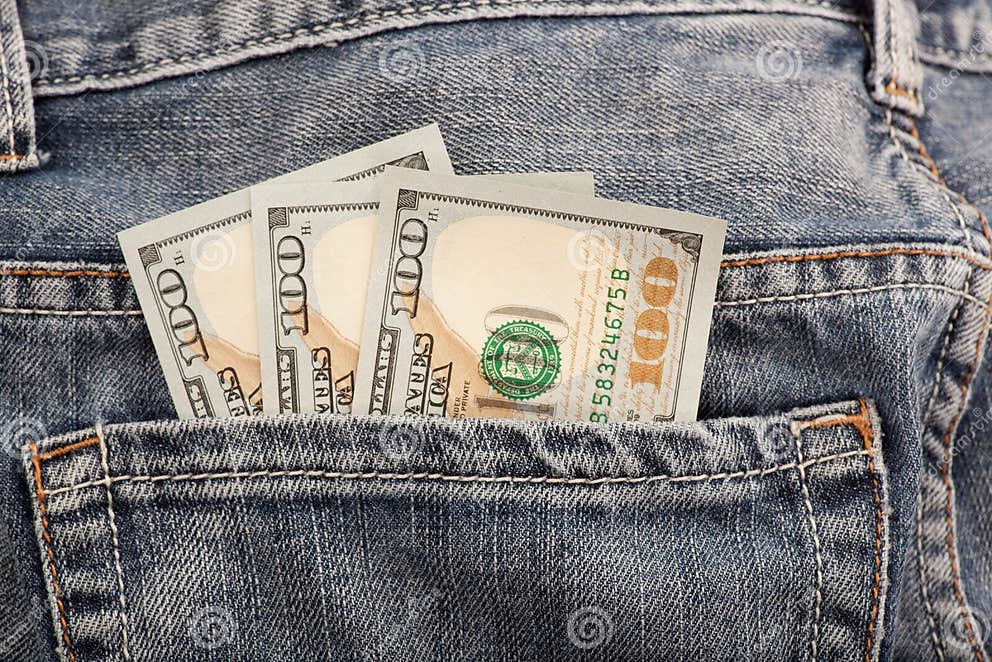 Dinero en bolsillo imagen de archivo. Imagen de intercambio - 35257587