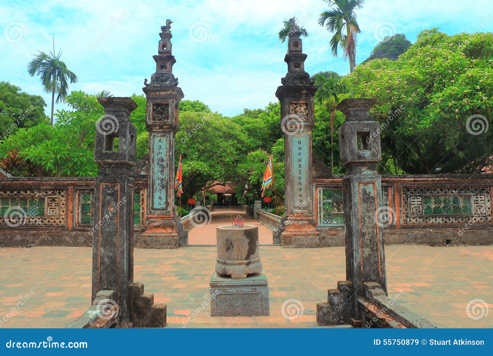 Dinh & Le Dynasty Temples Stock Photography | CartoonDealer.com #55750814