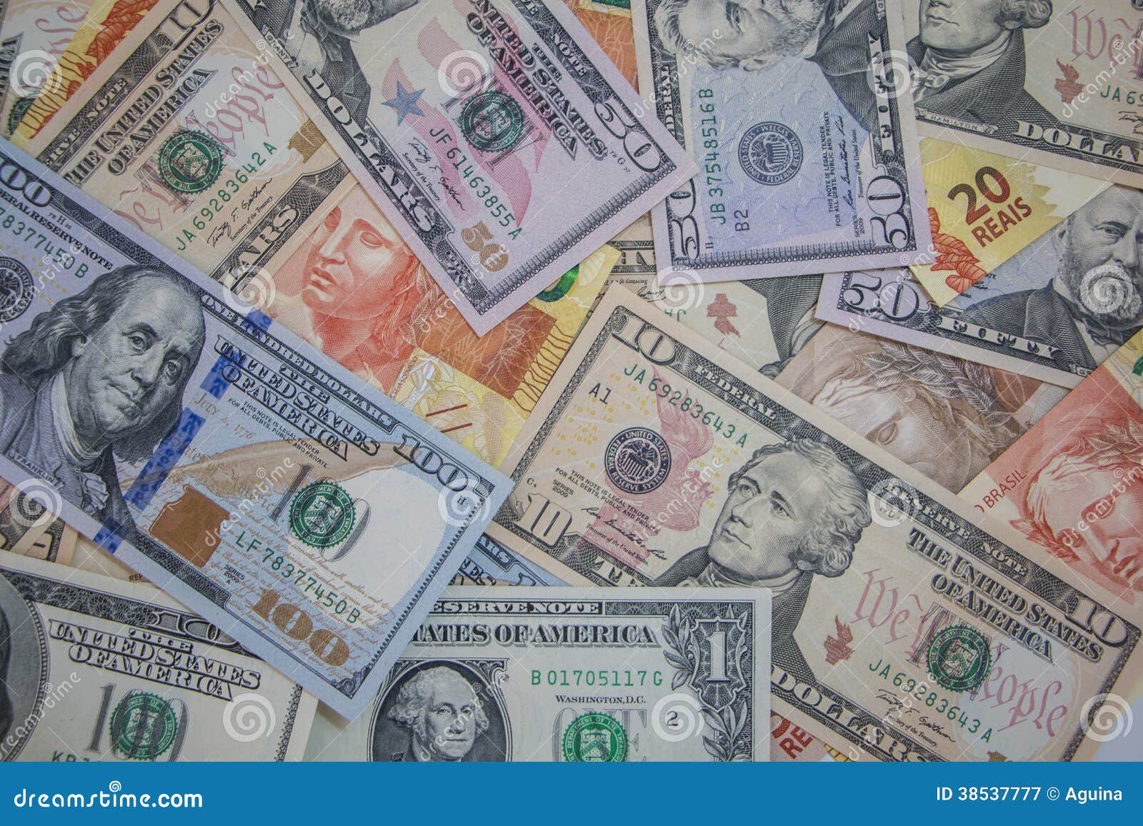 Dinheiro - Dolar e real imagem de stock. Imagem de brasil - 38537777